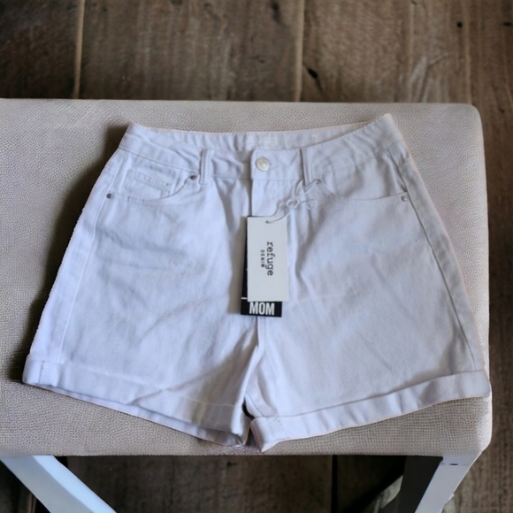 Refuge Shorts Nwt Mom Refuge White Denim Shorts Size 7 Poshmark
